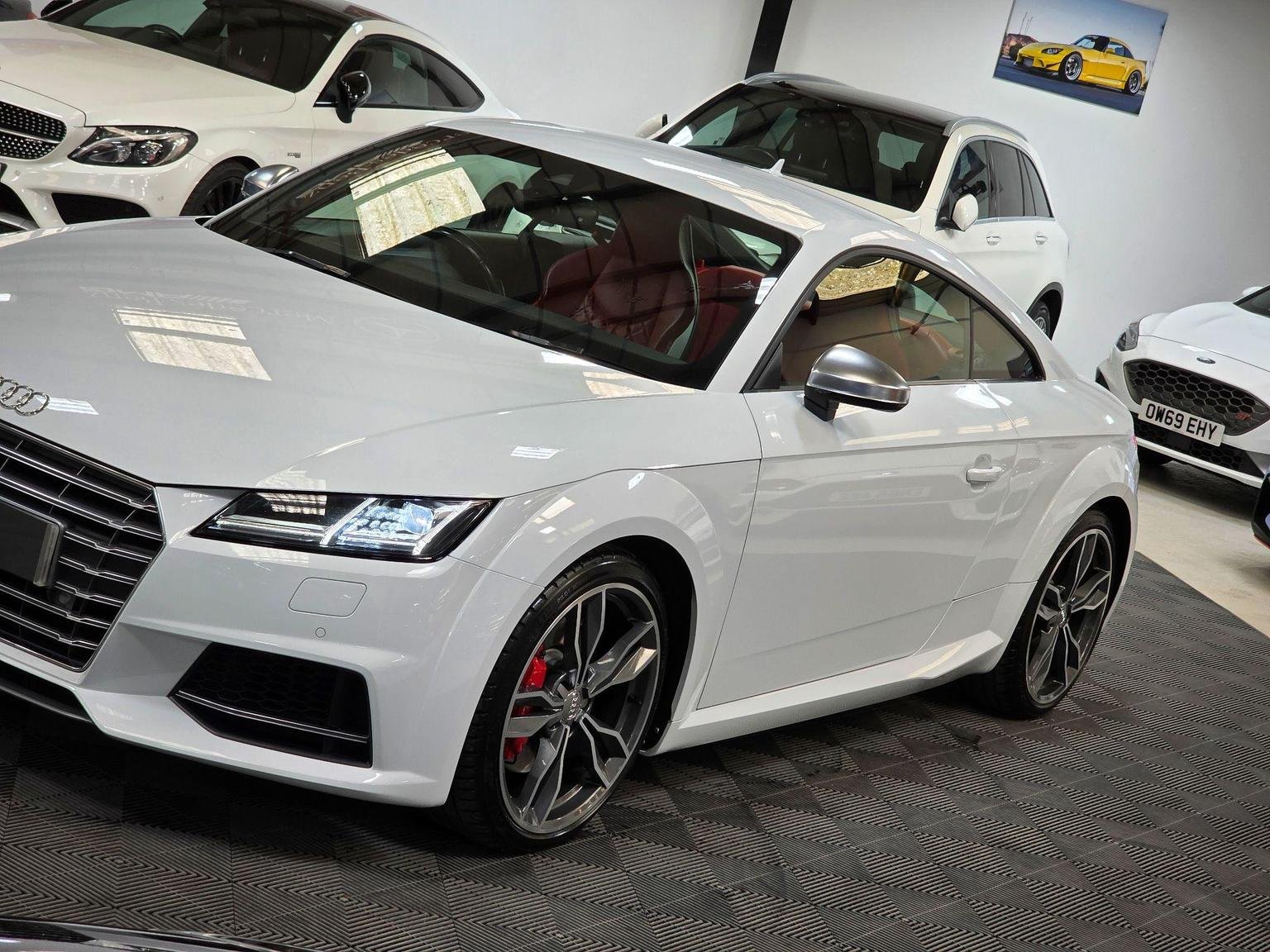 SOLD - Used AUDI TTS 2016 White in Rugby, Warwickshire | Klassified Cars