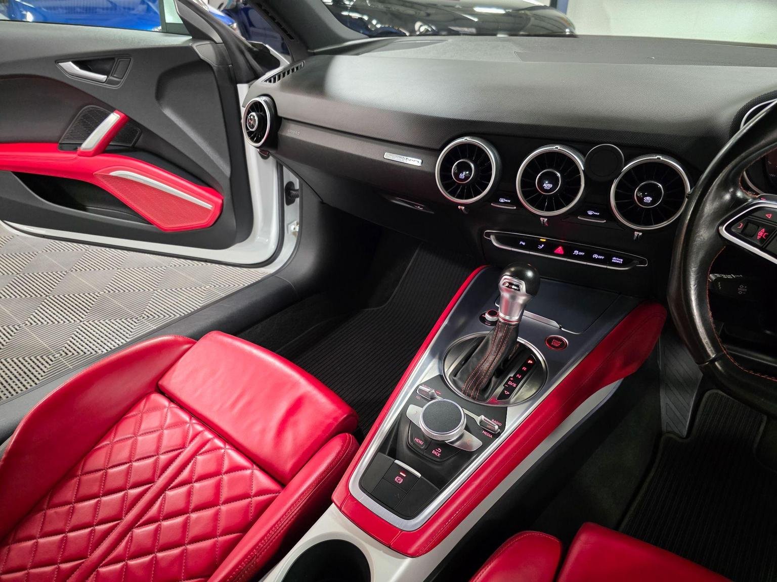 SOLD - Used AUDI TTS 2016 White in Rugby, Warwickshire | Klassified Cars